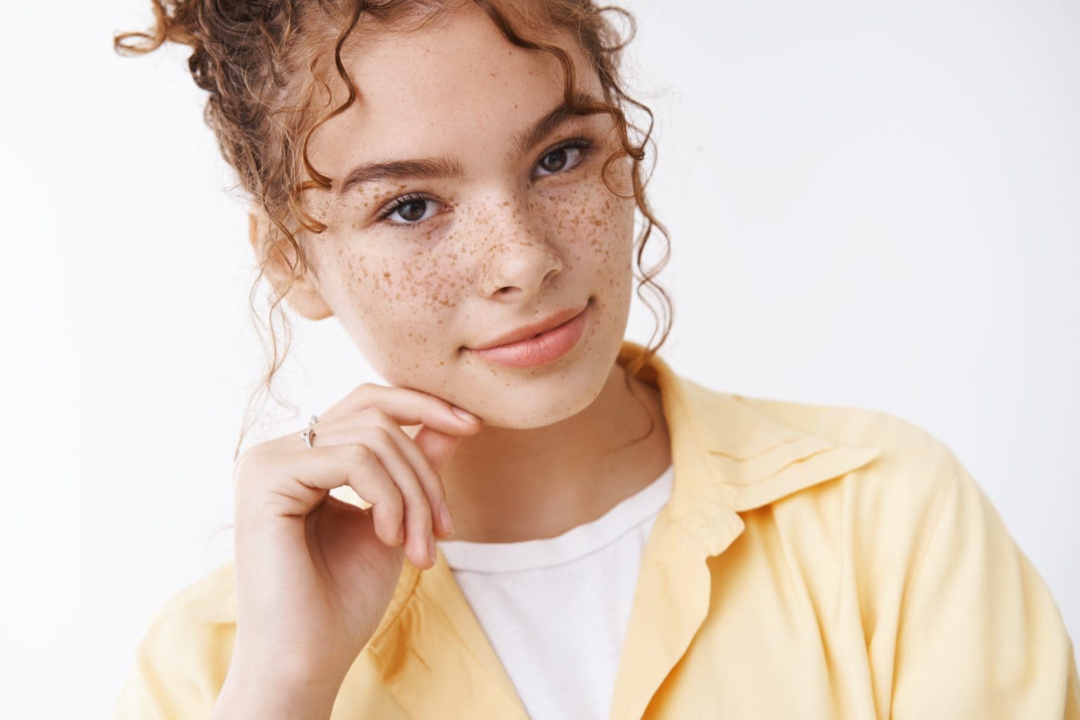 How to Put on Faux Freckles - Pretty Me Philippines